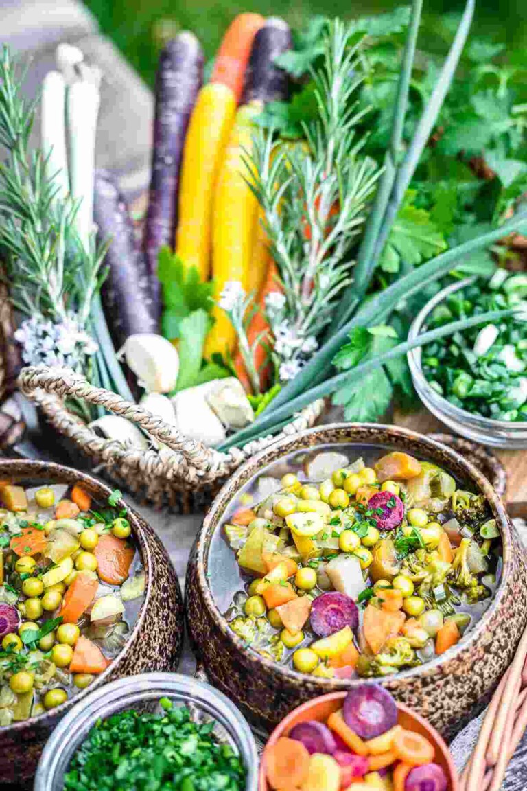 Homemade Clear Vegetable Soup Recipe - Best Clean Eating