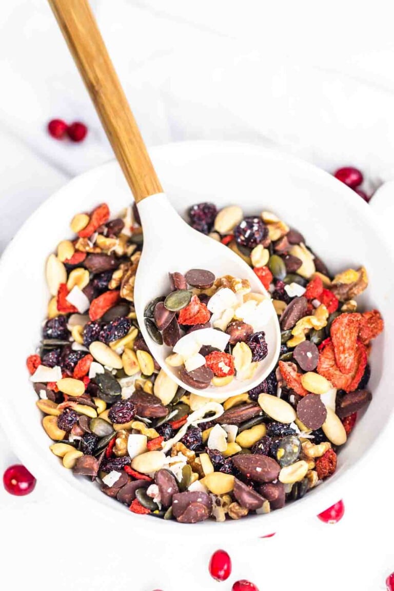 Healthy Trail Mix Recipe - Best Clean Eating